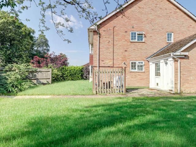 Apartment at Overstone Road, St Albans