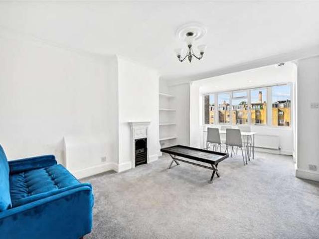 Apartment at Ovington Square, Greater London