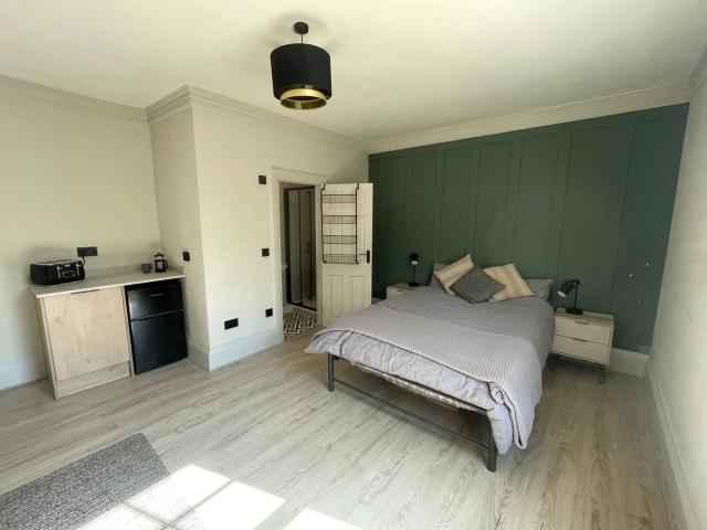 Room at Oxford Road, Cherwell District