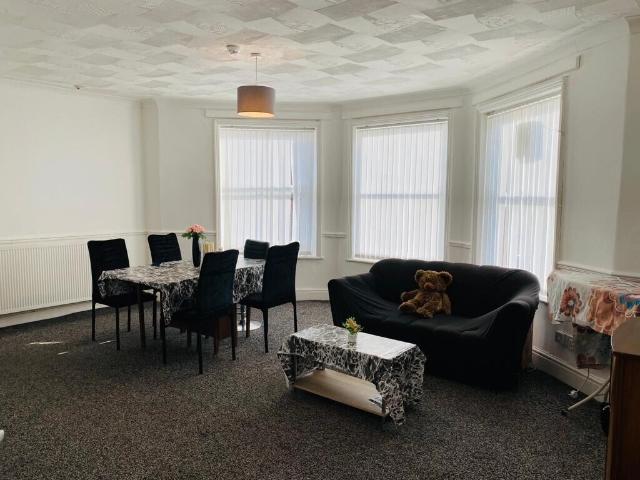 Apartment at Oxford Street, Boston