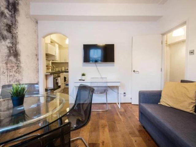 Apartment at Oxford Street, City of Westminster