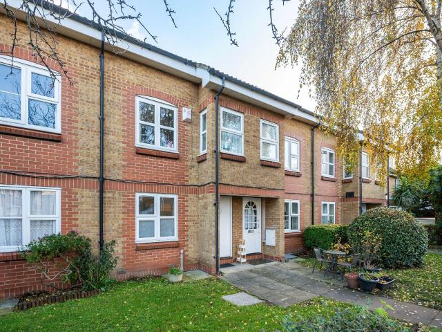 Apartment at Oxley Close, Greater London