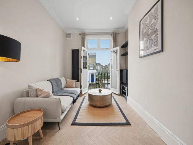 Apartment at Louvaine Road, Greater London