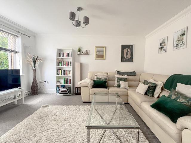 Apartment at Lovat Mead, St Leonards