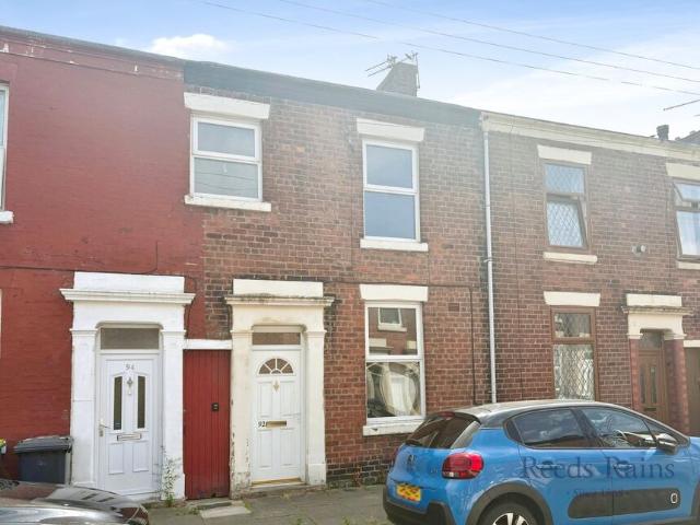 Apartment at Lovat Road, Preston