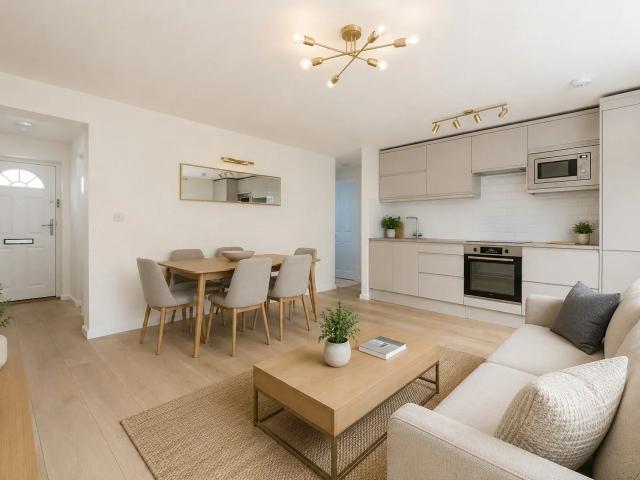 Apartment at Lowe Avenue, Greater London
