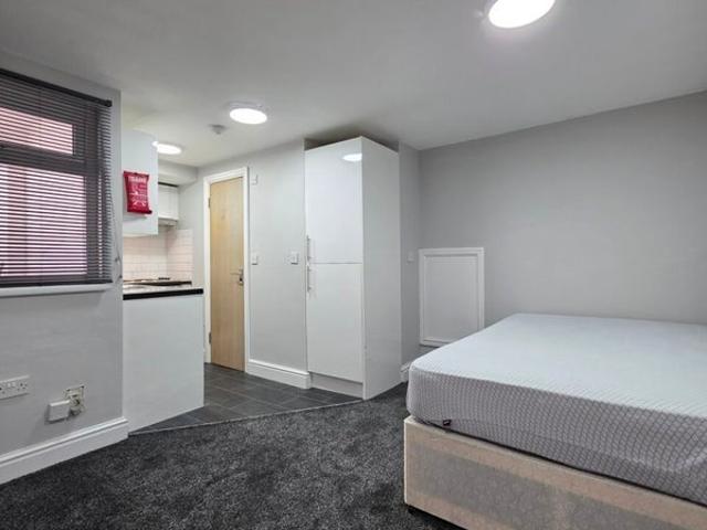 Apartment at Lower Cathedral Road, Cardiff