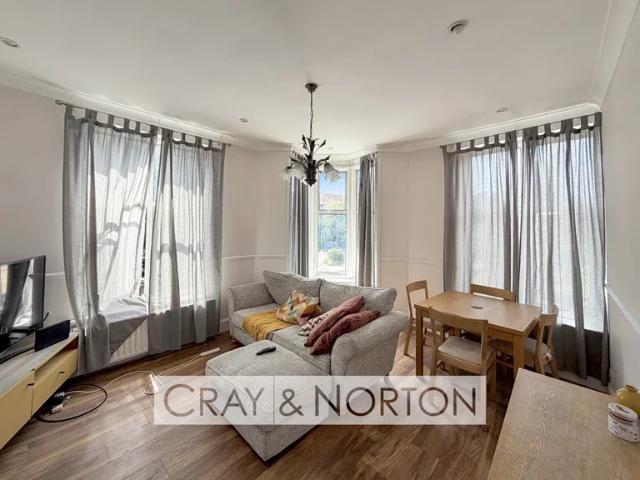 Apartment at Lower Addiscombe Road, London