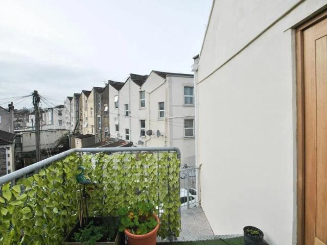 Apartment at Lower Ashley Road, Bristol