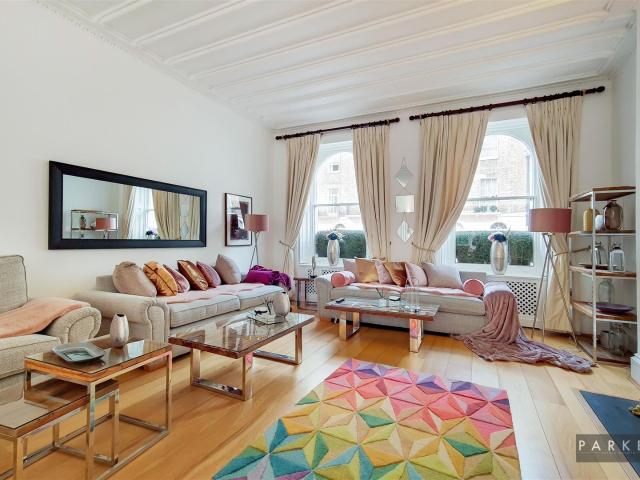 apartment at Lower Belgrave Street, Belgravia, London, SW1W 0LP