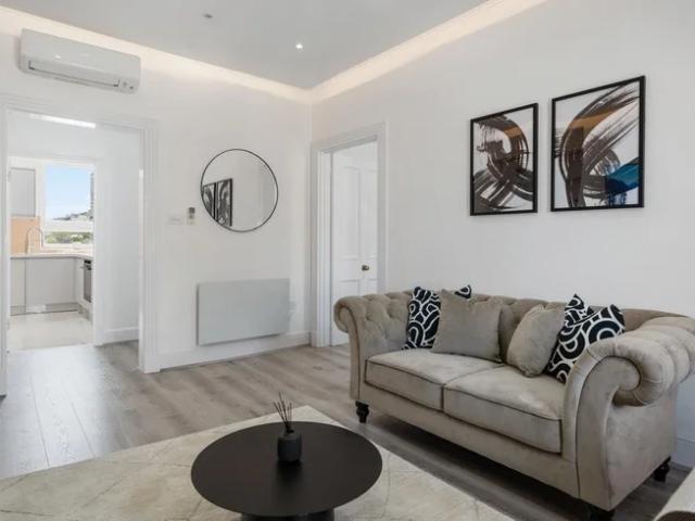 Apartment at Lower Belgrave Street, City of Westminster