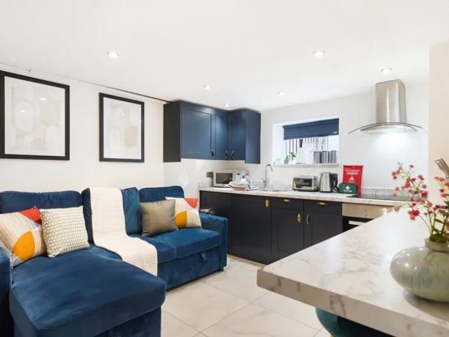 Apartment at Lower Oxford Street, Wakefield