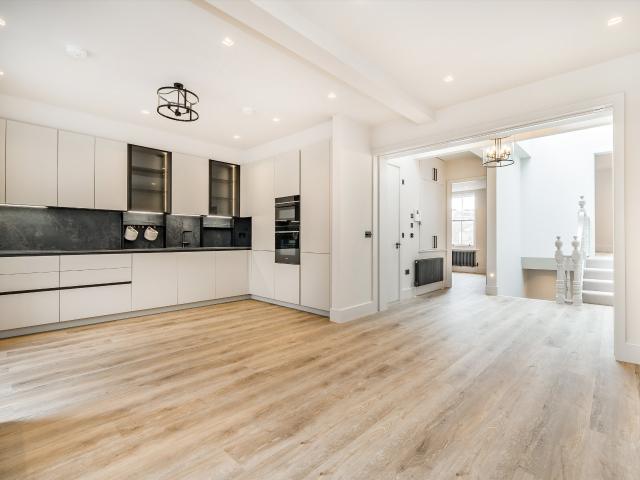 Apartment at Lower Sloane Street, Greater London