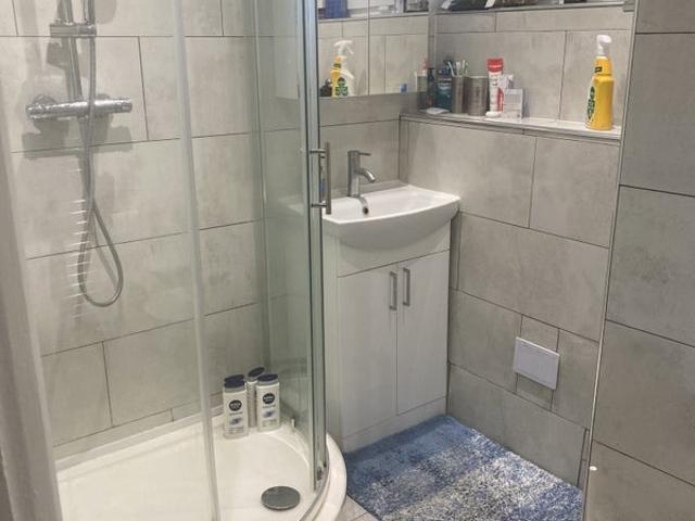 Apartment at Lower Road, Greater London
