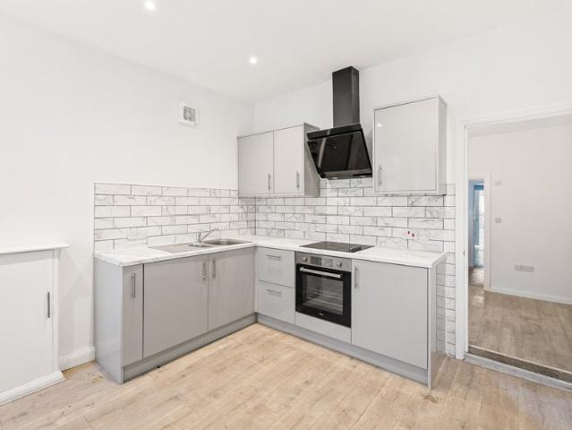 Apartment at Lower Road, Greater London