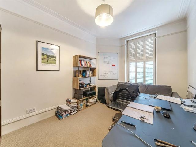 Apartment at Lower Richmond Road, Greater London