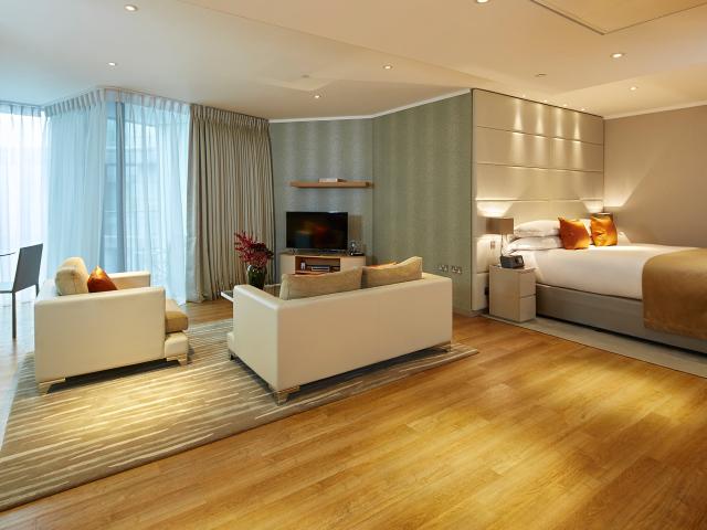 Apartment at Lower Thames Street, City of London