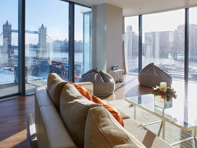 Apartment at Lower Thames Street, City of London
