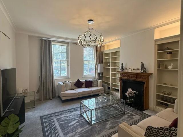Apartment at Lowndes Square, Greater London