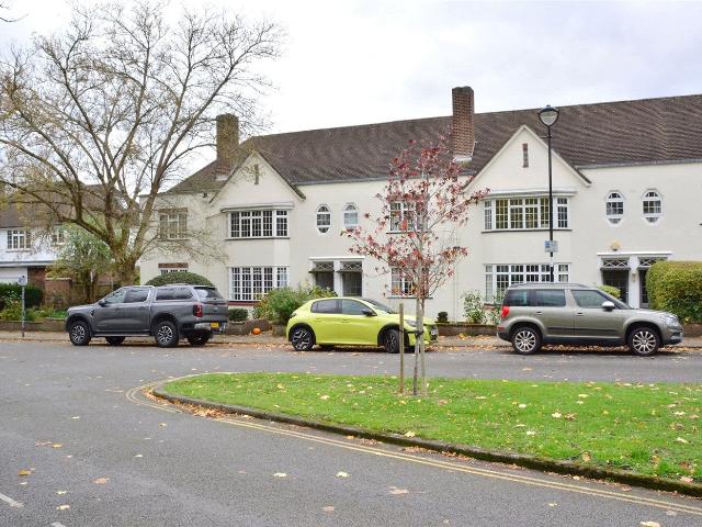 Apartment at Lock Chase, Greater London