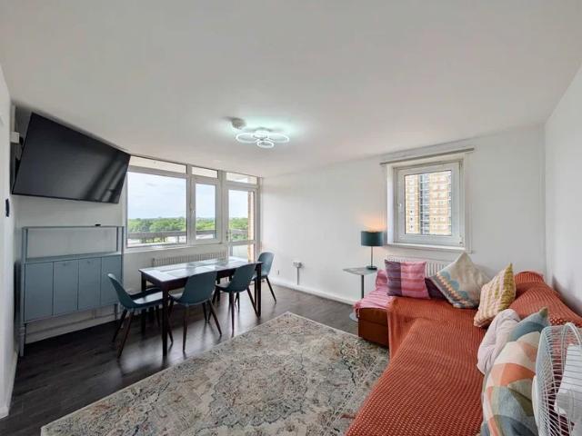 Apartment at Locton Green, Greater London