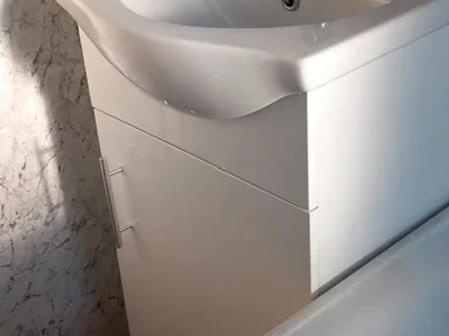 Apartment at Lodge Avenue, Greater London