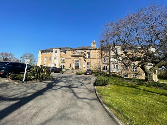 Apartment at Lodge Drive, Kirklees