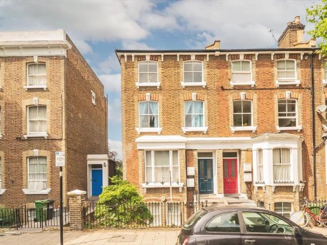Apartment at Loftus Road, Greater London