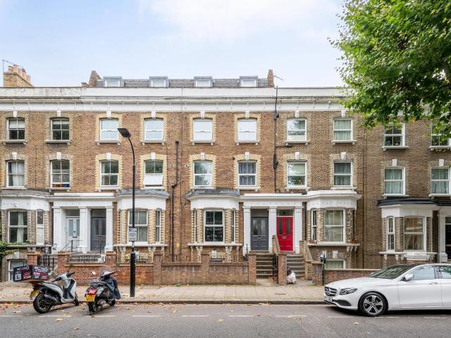 Apartment at Loftus Road, Greater London
