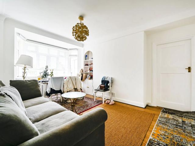 Apartment at Logan Place, Greater London