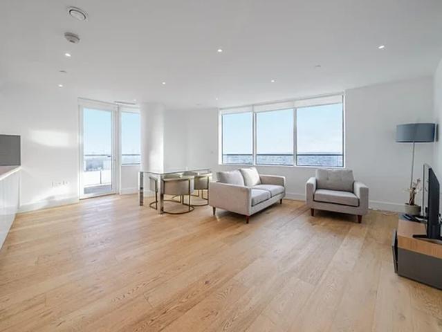 Apartment at Lombard Road, Greater London