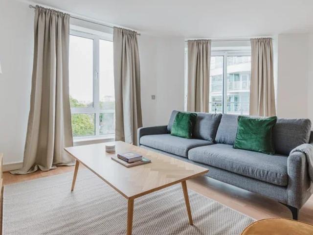 Apartment at Long Lane, Greater London