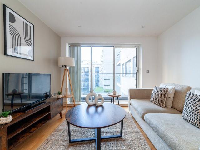 Apartment at Long Lane, Greater London