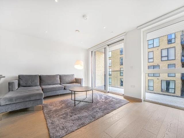 Apartment at Long Lane, Greater London