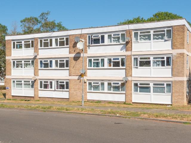 Apartment at Long Meadow Way, Canterbury