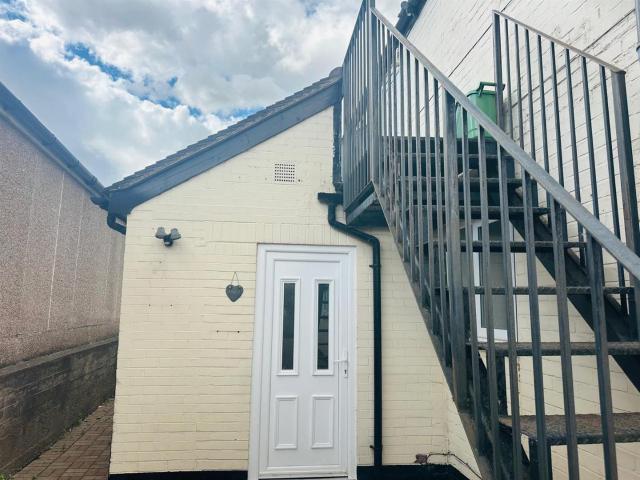 Apartment at Long Street, North Warwickshire