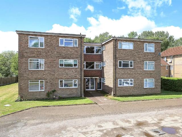 Apartment at Longbridge Road, Reigate and Banstead