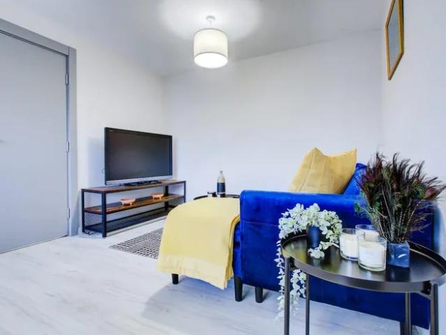 Apartment at Longland Way, High Wycombe