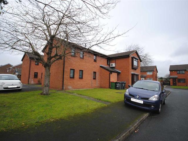 Apartment at Longley Close, Preston
