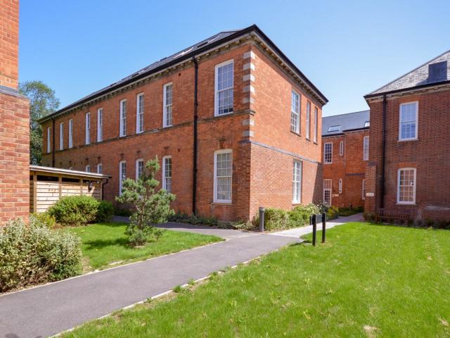 Apartment at Longley Rd Chichester