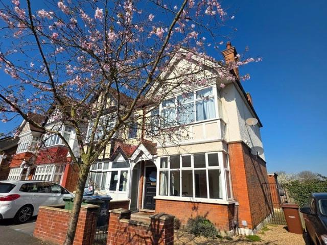 Apartment at Longley Road, Greater London