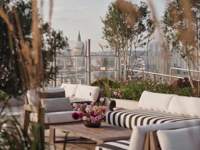 Apartment at London Bridge Street, Greater London