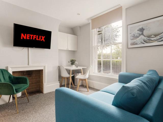 Apartment at London Place, Oxford