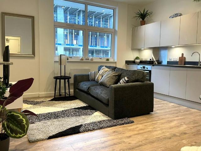 Apartment at London Road, Borough of Spelthorne