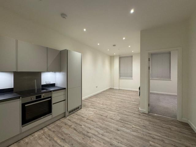 Apartment at London Road, Borough of Spelthorne