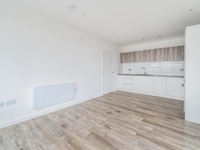 Apartment at London Road, Borough of Spelthorne