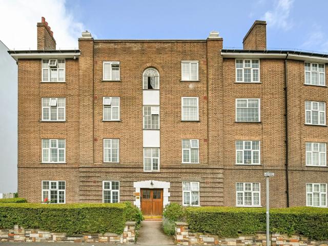Apartment at London Road, Greater London