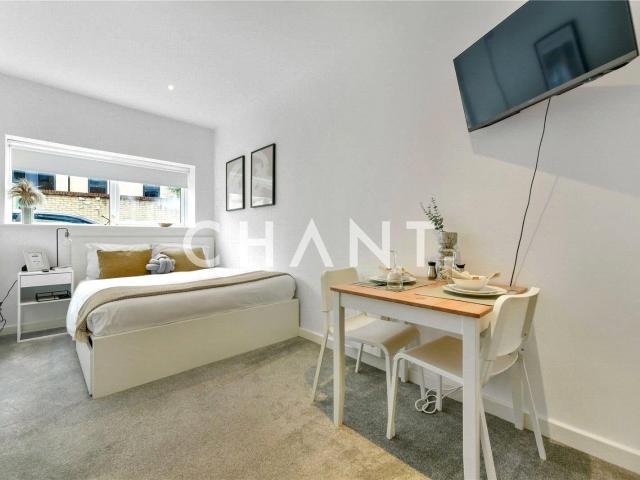 Apartment at London Road, Greater London