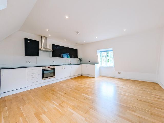 Apartment at London Road, Greater London