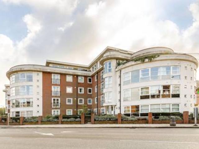 Apartment at London Road, Greater London